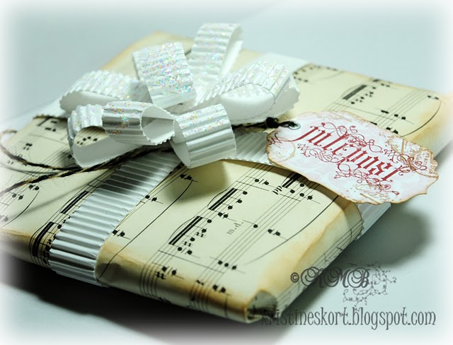 11 Sheet Music Craft Ideas – Color In My Piano